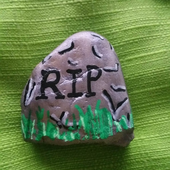 PaintedRoxRUs | Holiday | Rip Grave Stone Halloween Painted Rock Ooak ...